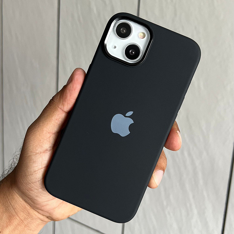 Buy Silicon case with metal buttons for iPhone 13 black